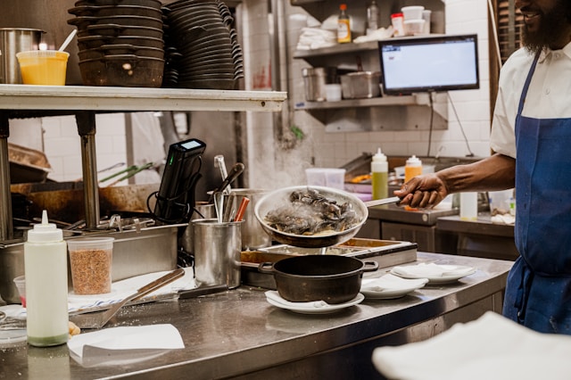Why Your Restaurant Needs a High-Performance Kitchen Exhaust - Learn ...